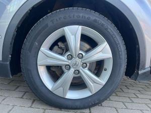 Pelēks Toyota C-HR 2018 Klaipėda, ar dzinēja tilpumu 1.80 L un nobraukumu 86 tūkst. km par 19000 €, foto 16 vietnē AUTOMOTO.COM.LV