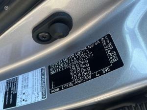 Pelēks Toyota C-HR 2018 Klaipėda, ar dzinēja tilpumu 1.80 L un nobraukumu 86 tūkst. km par 19000 €, foto 23 vietnē AUTOMOTO.COM.LV