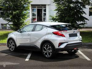 Серый Тойота C-HR 2018 в Каунас, объемом двигателя 1.80 л и пробегом 120 тыс. км за 17350 €, фото 5 на AUTOMOTO.COM.LV