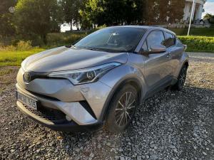 Grey Toyota C-HR 2018 in Vilnius, with an engine capacity of 1.20 L and mileage of 106 thousand km for 16000 €, photo  on AUTOMOTO.COM.LV