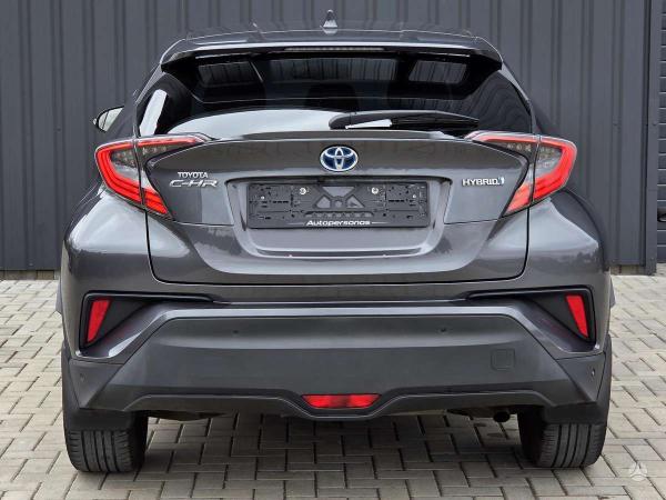 Серый Тойота C-HR 2018 в Каунас, объемом двигателя 1.80 л и пробегом 192 тыс. км за 15999 €, фото 7 на AUTOMOTO.COM.LV