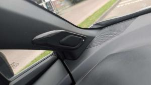Grey Toyota C-HR 2018 in Kaunas, with an engine capacity of 1.80 L and mileage of 121 thousand km for 18000 €, photo 35 on AUTOMOTO.COM.LV