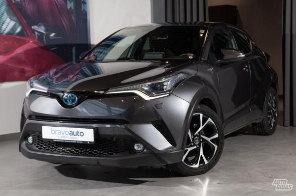 Pelēks Toyota C-HR 2018 Kauņa, ar dzinēja tilpumu 1.80 L un nobraukumu 92 tūkst. km par 20771 €, foto 1 vietnē AUTOMOTO.COM.LV