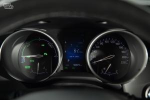 Grey Toyota C-HR 2018 in Kaunas, with an engine capacity of 1.80 L and mileage of 92 thousand km for 20771 €, photo 17 on AUTOMOTO.COM.LV