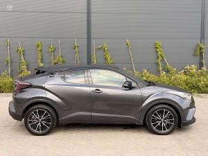 Серый Тойота C-HR 2018 в Вильнюс, объемом двигателя 1.80 л и пробегом 144 тыс. км за 16350 €, фото 5 на AUTOMOTO.COM.LV