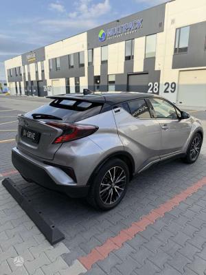 Pelēks Toyota C-HR 2018 Viļņa, ar dzinēja tilpumu 1.80 L un nobraukumu 120 tūkst. km par 15999 €, foto 8 vietnē AUTOMOTO.COM.LV