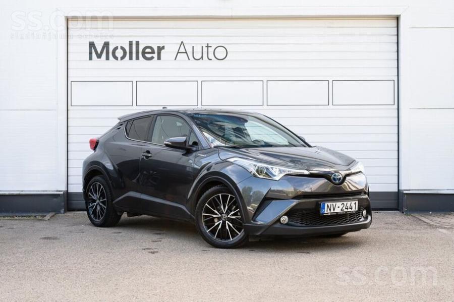 Серый Тойота C-HR 2018 в Рига, объемом двигателя 1.80 л и пробегом 144 тыс. км за 16950 €, фото 3 на AUTOMOTO.COM.LV