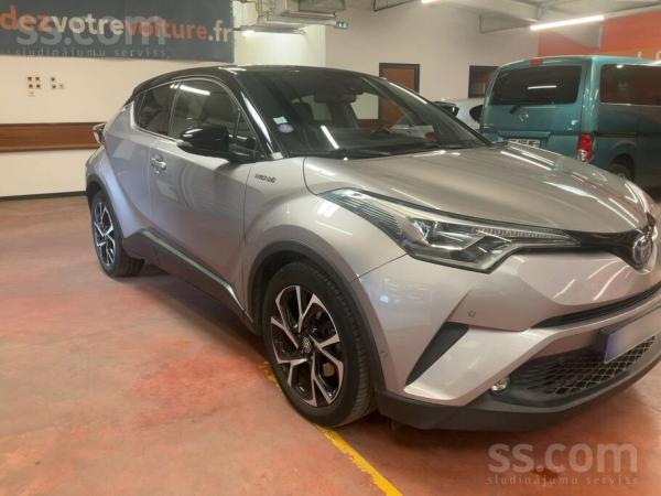 Pelēks Toyota C-HR 2018 Daugavpils, ar dzinēja tilpumu 1.80 L un nobraukumu 175 tūkst. km par 16290 €, foto 5 vietnē AUTOMOTO.COM.LV