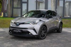 Grey Toyota C-HR 2018 in Vilnius, with an engine capacity of 1.80 L and mileage of 135 thousand km for 15900 €, photo 8 on AUTOMOTO.COM.LV