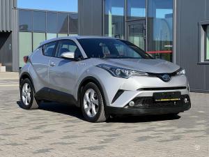 Pelēks Toyota C-HR 2018 Šauļi, ar dzinēja tilpumu 1.80 L un nobraukumu 181 tūkst. km par 14250 €, foto 3 vietnē AUTOMOTO.COM.LV