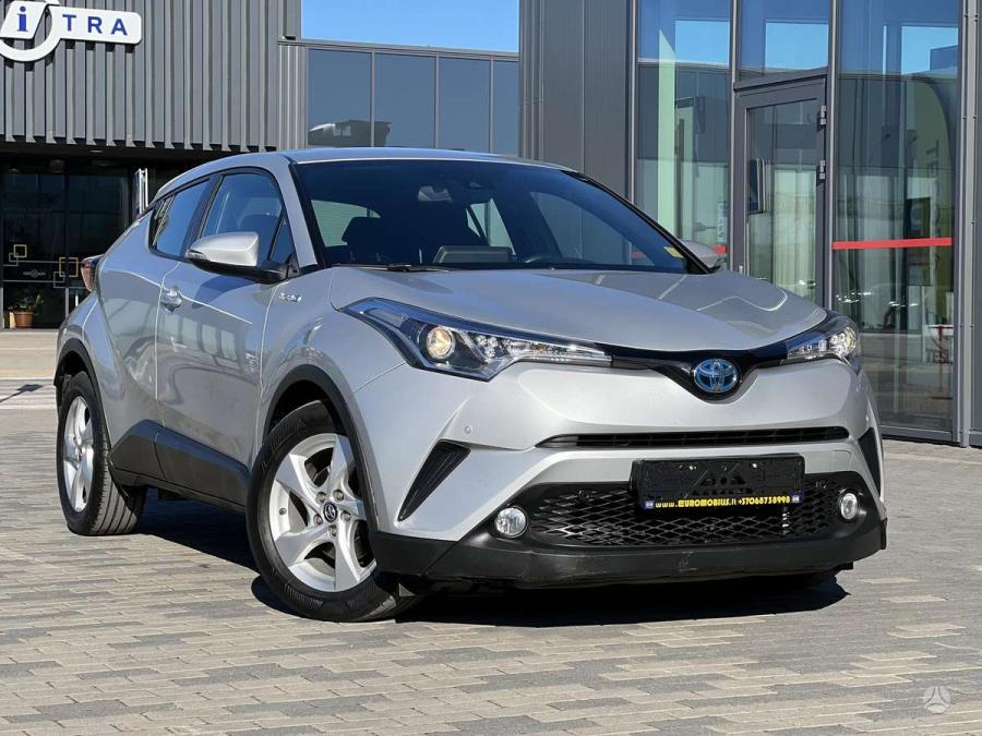 Pelēks Toyota C-HR 2018 Šauļi, ar dzinēja tilpumu 1.80 L un nobraukumu 181 tūkst. km par 14250 €, foto 12 vietnē AUTOMOTO.COM.LV