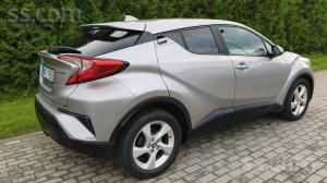 Pelēks Toyota C-HR 2018 Rīga, ar dzinēja tilpumu 1.80 L un nobraukumu 86 tūkst. km par 15500 €, foto 3 vietnē AUTOMOTO.COM.LV