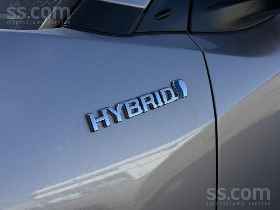 Pelēks Toyota C-HR 2018 Liepāja, ar dzinēja tilpumu 1.80 L un nobraukumu 110 tūkst. km par 14950 €, foto 29 vietnē AUTOMOTO.COM.LV