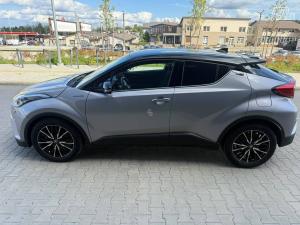 Серый Тойота C-HR 2018 в Вильнюс, объемом двигателя 1.80 л и пробегом 205 тыс. км за 16900 €, фото 8 на AUTOMOTO.COM.LV