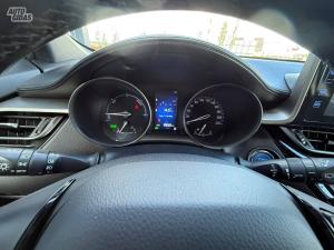 Серый Тойота C-HR 2018 в Вильнюс, объемом двигателя 1.80 л и пробегом 205 тыс. км за 16900 €, фото 26 на AUTOMOTO.COM.LV