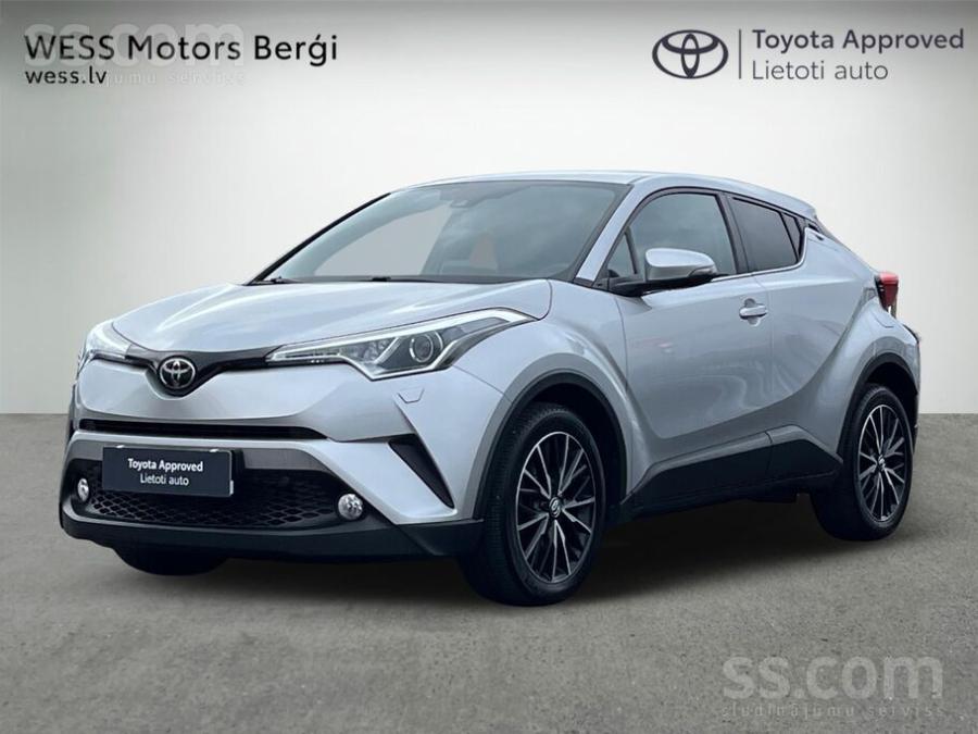 Grey Toyota C-HR 2018 in Riga, with an engine capacity of 1.20 L and mileage of 71 thousand km for 14990 €, photo 1 on AUTOMOTO.COM.LV