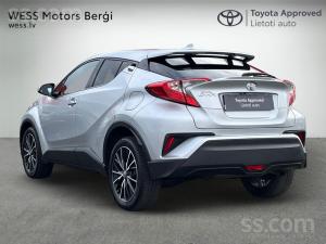 Grey Toyota C-HR 2018 in Riga, with an engine capacity of 1.20 L and mileage of 71 thousand km for 14990 €, photo 25 on AUTOMOTO.COM.LV