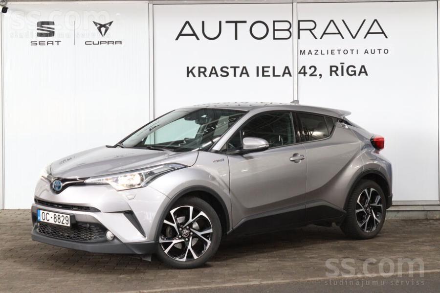 Grey Toyota C-HR 2019 in Riga, with an engine capacity of 1.80 L and mileage of 110 thousand km for 23500 €, photo 1 on AUTOMOTO.COM.LV