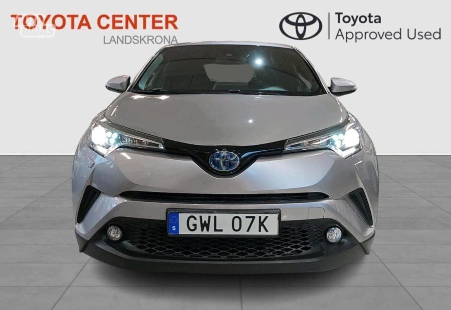 Pelēks Toyota C-HR 2019 Kauņa, ar dzinēja tilpumu 0.00 L un nobraukumu 89 tūkst. km par 23129 €, foto 2 vietnē AUTOMOTO.COM.LV