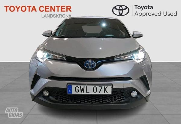 Pelēks Toyota C-HR 2019 Kauņa, ar dzinēja tilpumu 0.00 L un nobraukumu 89 tūkst. km par 23410 €, foto 2 vietnē AUTOMOTO.COM.LV