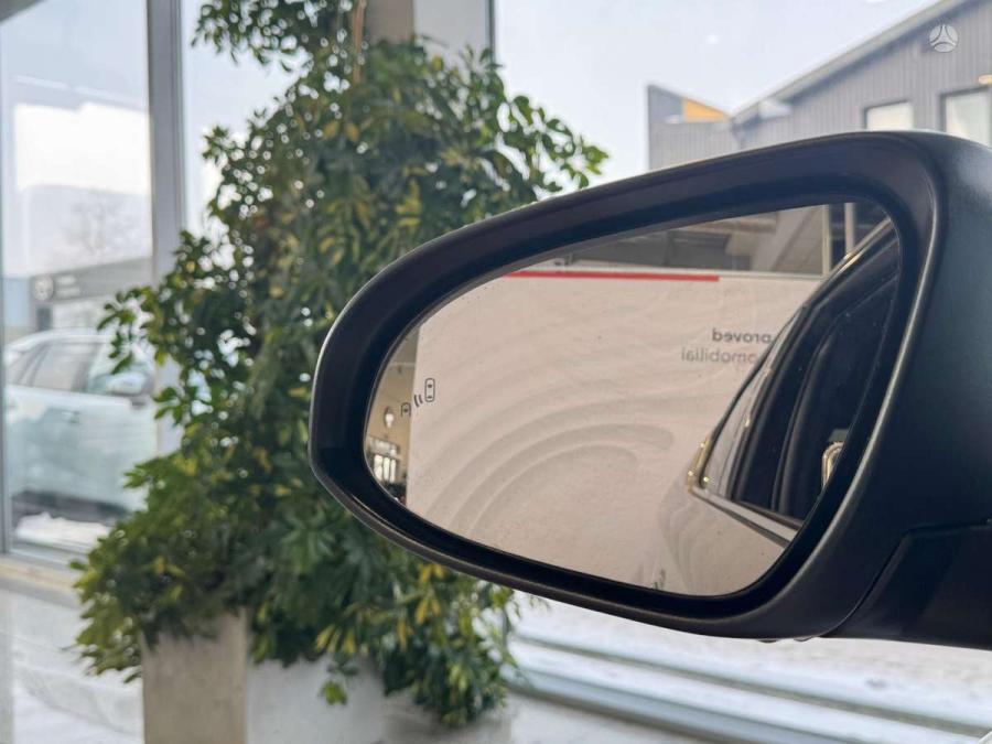 Pelēks Toyota C-HR 2019 Šauļi, ar dzinēja tilpumu 1.80 L un nobraukumu 118 tūkst. km par 18900 €, foto 12 vietnē AUTOMOTO.COM.LV