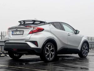 Серый Тойота C-HR 2019 в Вильнюс, объемом двигателя 1.80 л и пробегом 143 тыс. км за 16600 €, фото 8 на AUTOMOTO.COM.LV