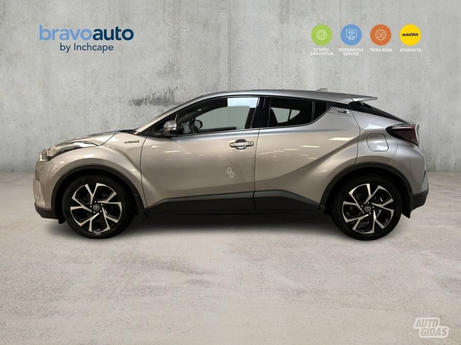 Серый Тойота C-HR 2019 в Вильнюс, объемом двигателя 1.80 л и пробегом 117 тыс. км за 18500 €, фото 2 на AUTOMOTO.COM.LV
