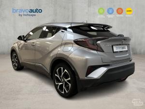 Серый Тойота C-HR 2019 в Вильнюс, объемом двигателя 1.80 л и пробегом 117 тыс. км за 18500 €, фото 3 на AUTOMOTO.COM.LV