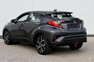 Серый Тойота C-HR 2019 в Кретинга, объемом двигателя 1.99 л и пробегом 119 тыс. км за 14999 €, фото 10 на AUTOMOTO.COM.LV