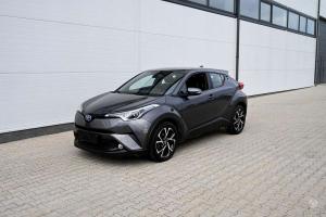 Серый Тойота C-HR 2019 в Кретинга, объемом двигателя 1.99 л и пробегом 119 тыс. км за 14999 €, фото 14 на AUTOMOTO.COM.LV