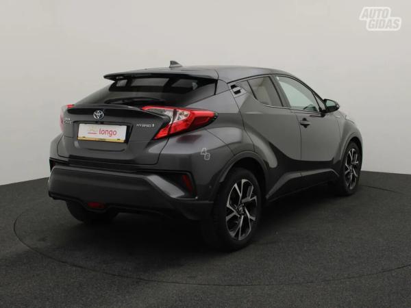 Pelēks Toyota C-HR 2019 Viļņa, ar dzinēja tilpumu 1.80 L un nobraukumu 196 tūkst. km par 15999 €, foto 8 vietnē AUTOMOTO.COM.LV
