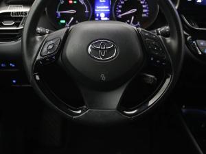 Pelēks Toyota C-HR 2019 Viļņa, ar dzinēja tilpumu 1.80 L un nobraukumu 196 tūkst. km par 15999 €, foto 19 vietnē AUTOMOTO.COM.LV