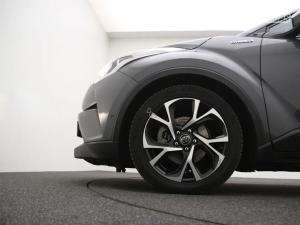 Pelēks Toyota C-HR 2019 Viļņa, ar dzinēja tilpumu 1.80 L un nobraukumu 196 tūkst. km par 15999 €, foto 27 vietnē AUTOMOTO.COM.LV