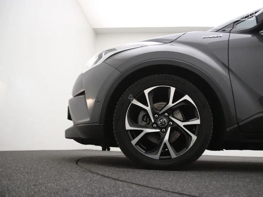 Pelēks Toyota C-HR 2019 Viļņa, ar dzinēja tilpumu 1.80 L un nobraukumu 196 tūkst. km par 15999 €, foto 27 vietnē AUTOMOTO.COM.LV
