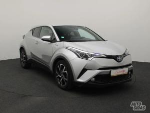 Grey Toyota C-HR 2019 in Vilnius, with an engine capacity of 1.80 L and mileage of 179 thousand km for 16799 €, photo 11 on AUTOMOTO.COM.LV