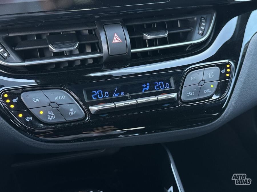 Pelēks Toyota C-HR 2019 Kauņa, ar dzinēja tilpumu 1.80 L un nobraukumu 78 tūkst. km par 22271 €, foto 26 vietnē AUTOMOTO.COM.LV