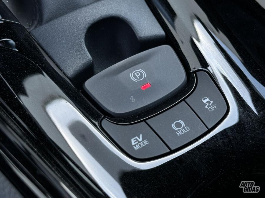 Pelēks Toyota C-HR 2019 Kauņa, ar dzinēja tilpumu 1.80 L un nobraukumu 78 tūkst. km par 22271 €, foto 29 vietnē AUTOMOTO.COM.LV