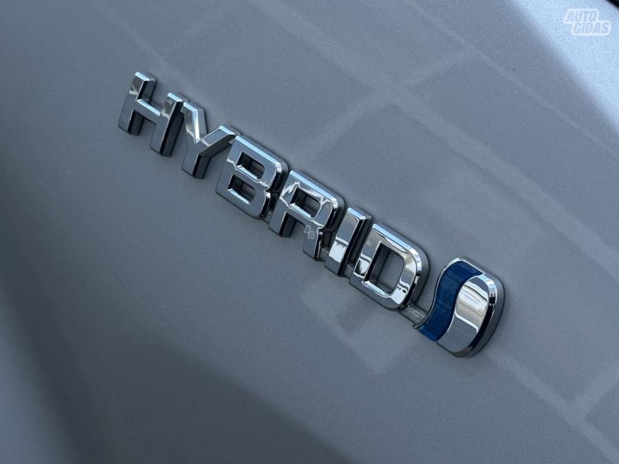 Серый Тойота C-HR 2019 в Каунас, объемом двигателя 1.80 л и пробегом 112 тыс. км за 20471 €, фото 32 на AUTOMOTO.COM.LV