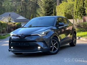Серый Тойота C-HR 2019 в Рига, объемом двигателя 1.80 л и пробегом 224 тыс. км за 13450 €, фото  на AUTOMOTO.COM.LV