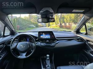 Pelēks Toyota C-HR 2019 Rīga, ar dzinēja tilpumu 1.80 L un nobraukumu 224 tūkst. km par 13450 €, foto 14 vietnē AUTOMOTO.COM.LV
