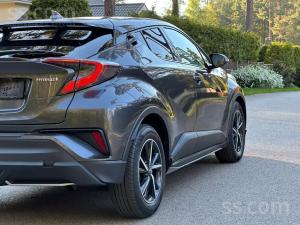 Pelēks Toyota C-HR 2019 Rīga, ar dzinēja tilpumu 1.80 L un nobraukumu 224 tūkst. km par 13450 €, foto 27 vietnē AUTOMOTO.COM.LV