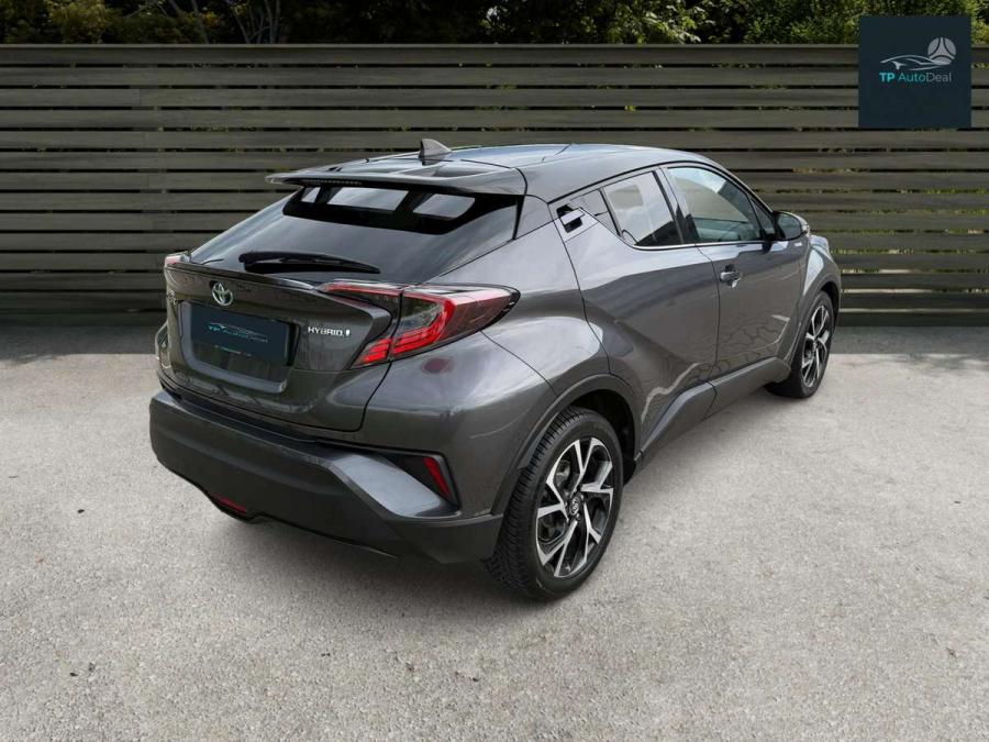 Серый Тойота C-HR 2019 в Каунас, объемом двигателя 1.80 л и пробегом 68 тыс. км за 13350 €, фото 5 на AUTOMOTO.COM.LV
