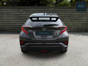 Серый Тойота C-HR 2019 в Каунас, объемом двигателя 1.80 л и пробегом 68 тыс. км за 13350 €, фото 7 на AUTOMOTO.COM.LV
