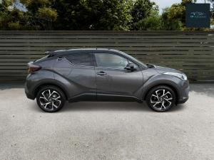 Серый Тойота C-HR 2019 в Каунас, объемом двигателя 1.80 л и пробегом 68 тыс. км за 13500 €, фото 4 на AUTOMOTO.COM.LV