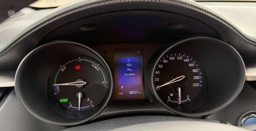 Серый Тойота C-HR 2019 в Каунас, объемом двигателя 1.80 л и пробегом 68 тыс. км за 13500 €, фото 17 на AUTOMOTO.COM.LV