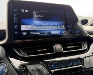 Серый Тойота C-HR 2019 в Каунас, объемом двигателя 1.80 л и пробегом 68 тыс. км за 13500 €, фото 22 на AUTOMOTO.COM.LV