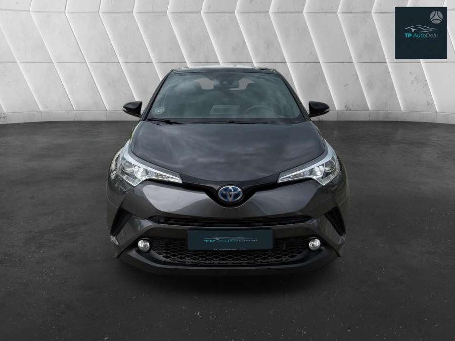 Серый Тойота C-HR 2019 в Каунас, объемом двигателя 1.80 л и пробегом 68 тыс. км за 13250 €, фото 6 на AUTOMOTO.COM.LV