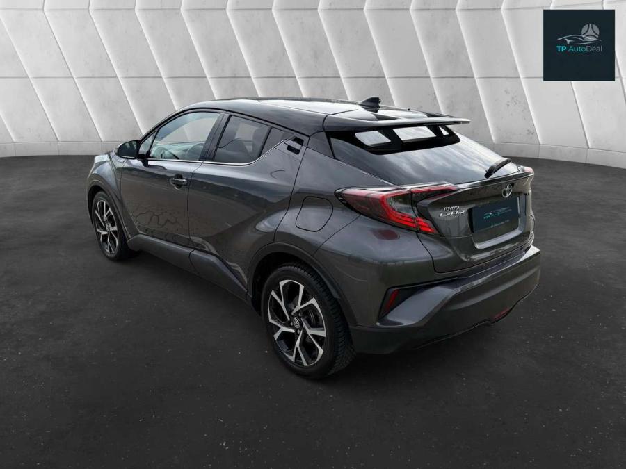 Серый Тойота C-HR 2019 в Каунас, объемом двигателя 1.80 л и пробегом 68 тыс. км за 13250 €, фото 10 на AUTOMOTO.COM.LV