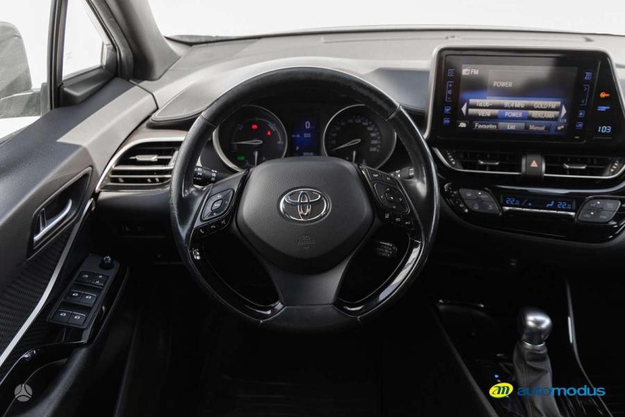 Grey Toyota C-HR 2019 in Vilnius, with an engine capacity of 1.80 L and mileage of 304 thousand km for 12880 €, photo 10 on AUTOMOTO.COM.LV