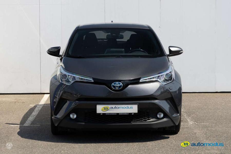 Grey Toyota C-HR 2019 in Vilnius, with an engine capacity of 1.80 L and mileage of 304 thousand km for 12880 €, photo 22 on AUTOMOTO.COM.LV